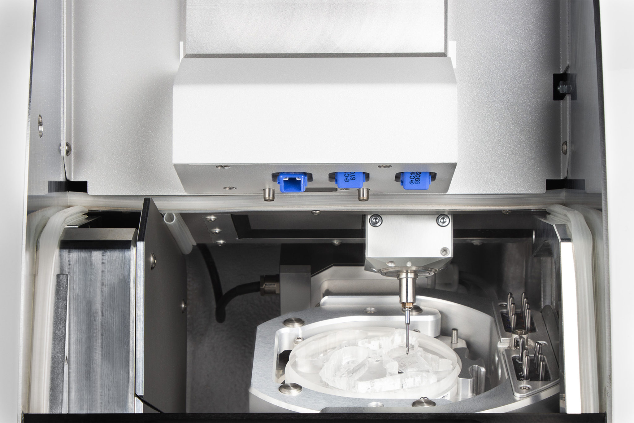 VHF S5 Dental Mill | Wet & Dry Milling and Grinding for Dental Labs